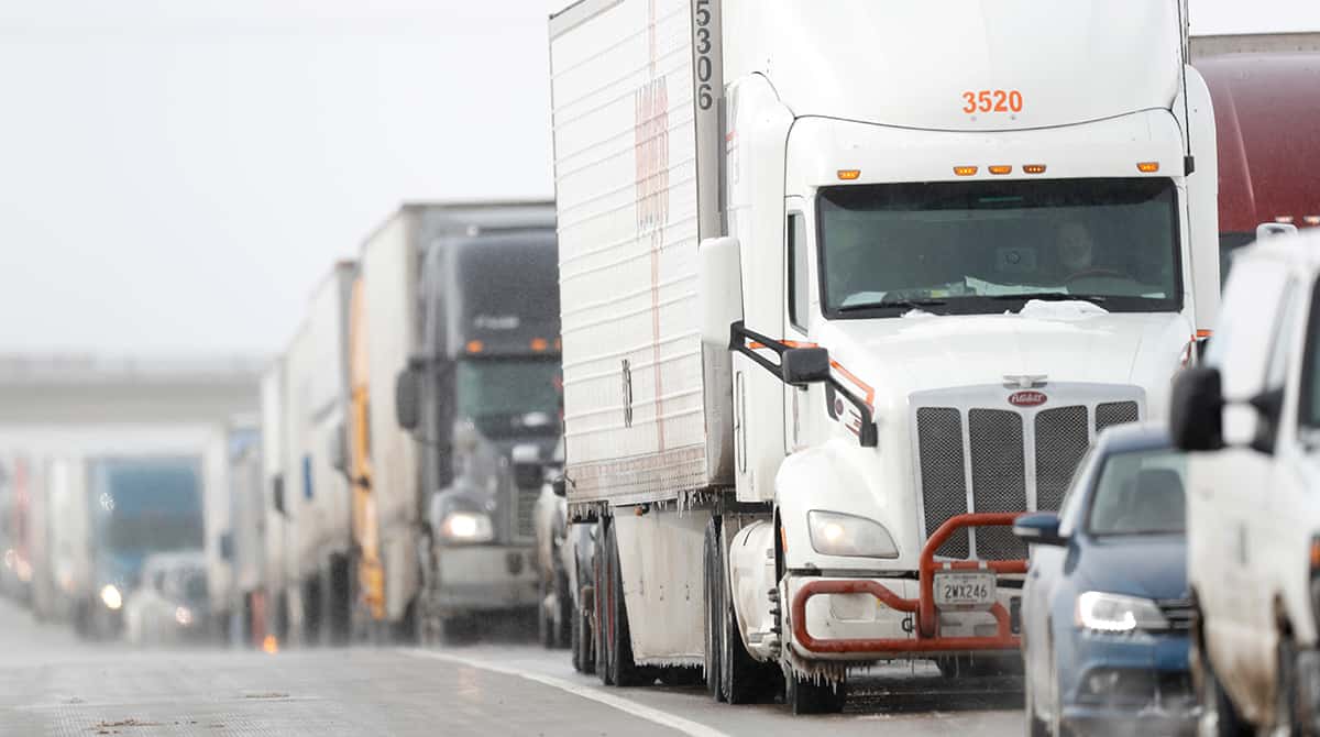 DOT Awards $900 Million in BUILD Grants - eTruckBook